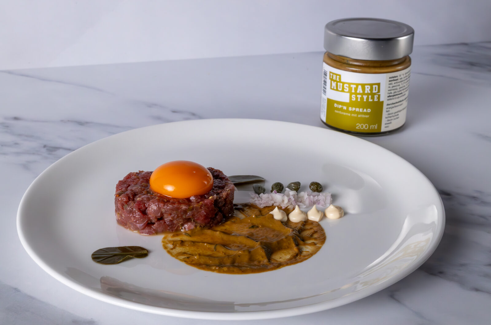 Tatar mit der Senf Creme "The Mustard Style" - BOS FOOD Blog